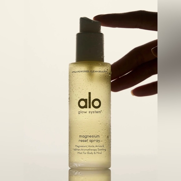 ALO Yoga | Skincare | Alo Yoga Magnesium Reset Facial Face Spray Mist ...